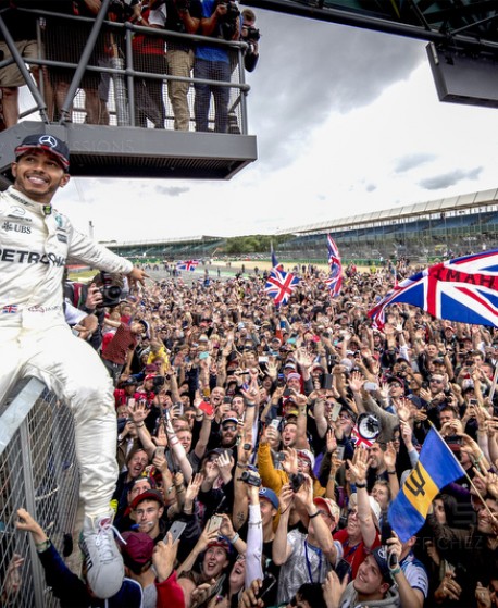 Lewis selfie - LAT Archive - Sails & Rods